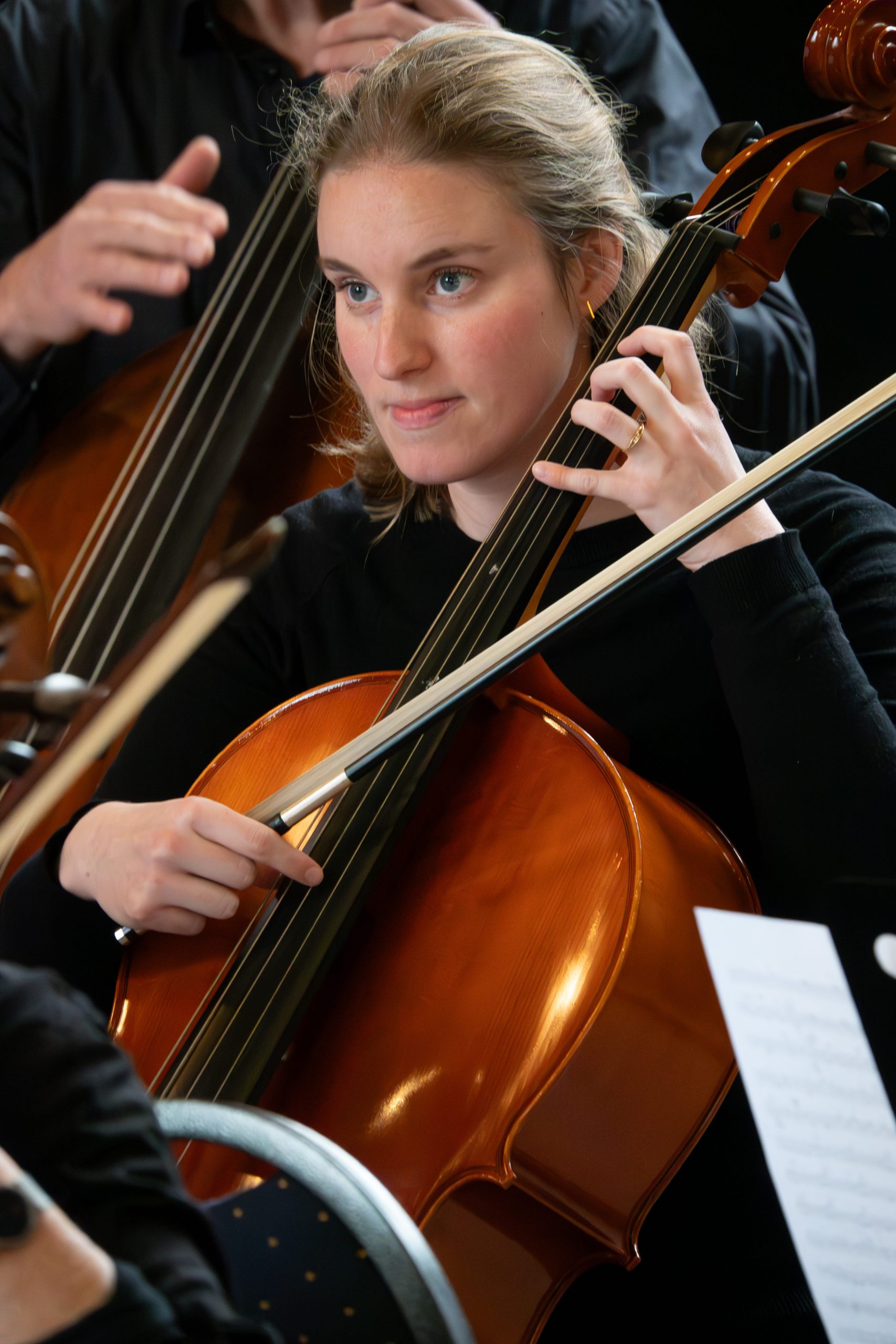 Van blokfluit en fagot werd het uiteindelijk een cello | Sinfonietta ...